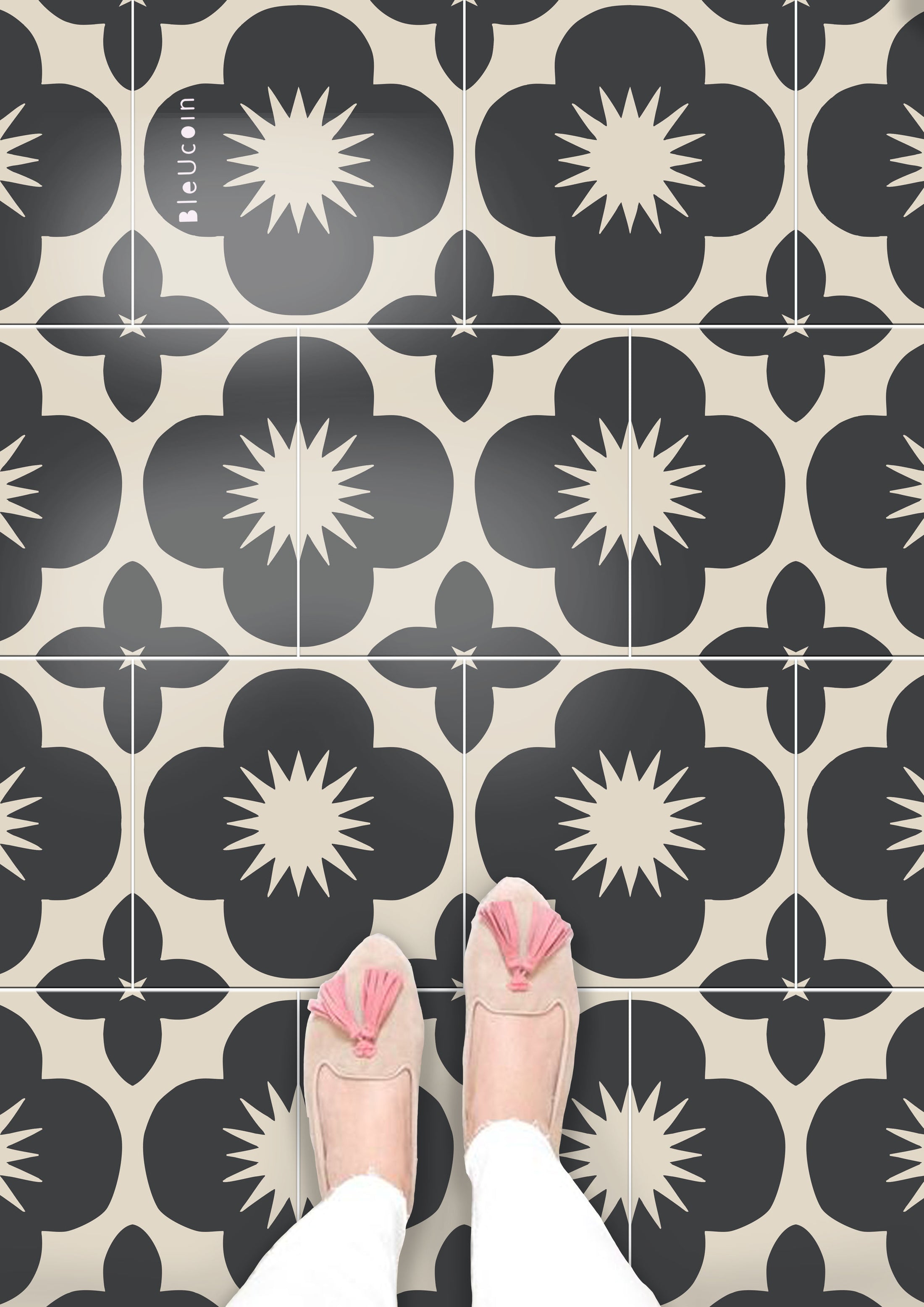 Staggered Sakura Peel & Stick Tile – Bleucoin